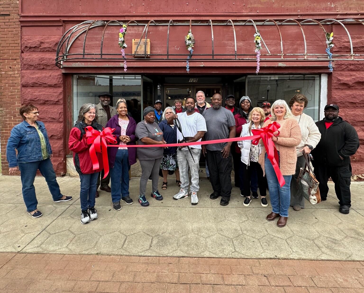 Dawson celebrates opening of Southern Soul Eatery & Nightspot – Albany ...