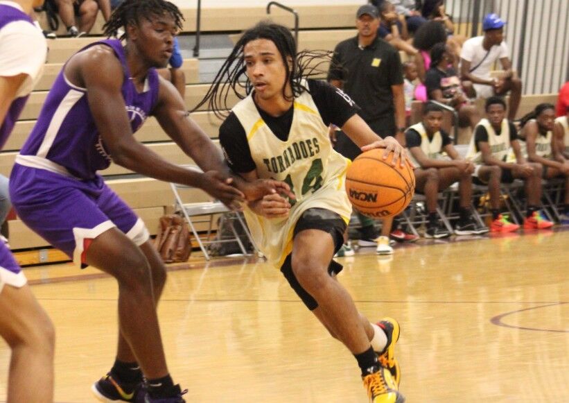 PHOTOS: Summer Basketball - Monroe smacks Bainbridge – Albany Herald