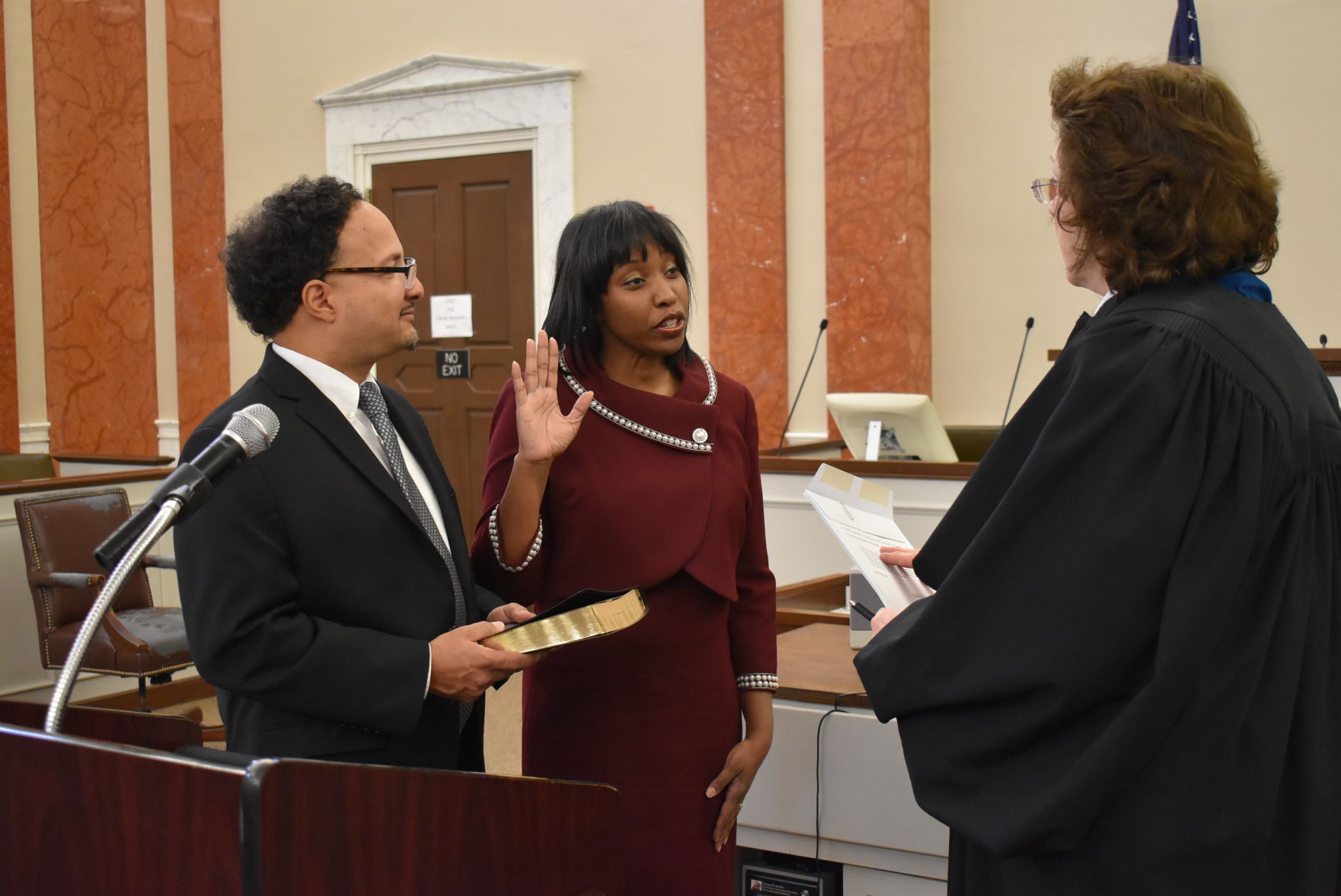 Johnson sworn in as Magistrate Court judge – Albany Herald