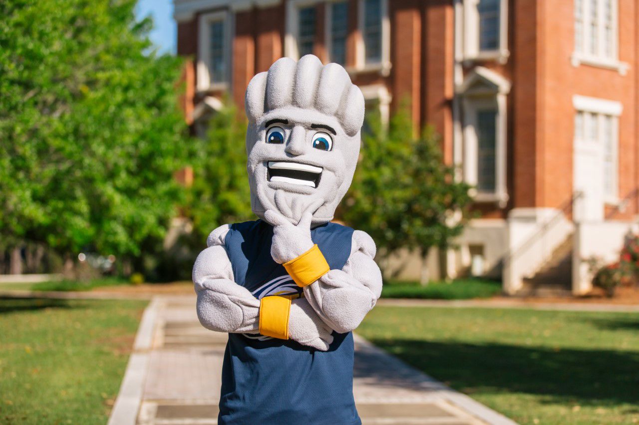 Georgia Southwestern mascot, Surge, celebrates 10th birthday – Albany ...