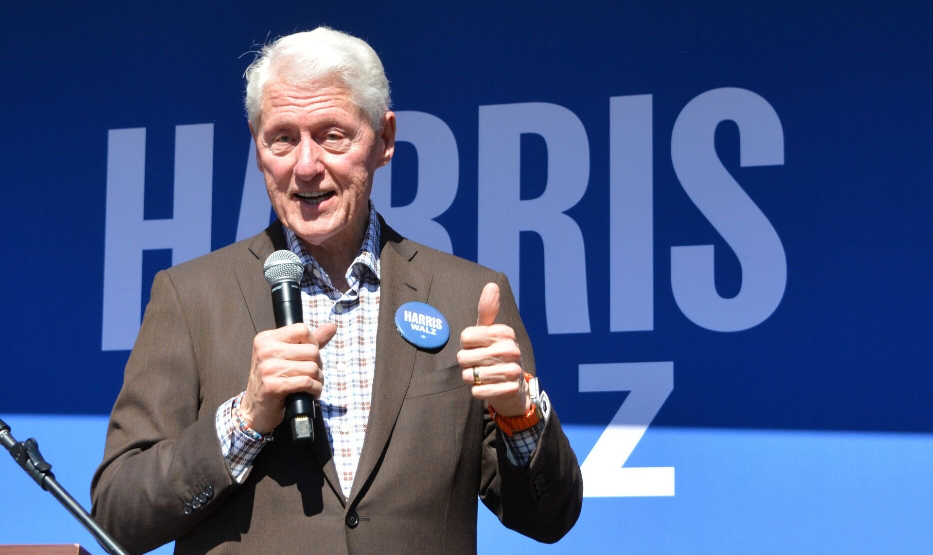 Bill Clinton returns to Albany to campaign for Harris/Walz ticket ...
