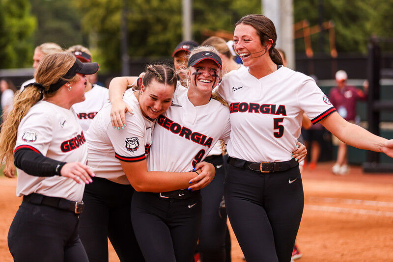 Lady Bulldogs Punch Ticket to Super Regionals, Run Rule Hokies 12-3 ...