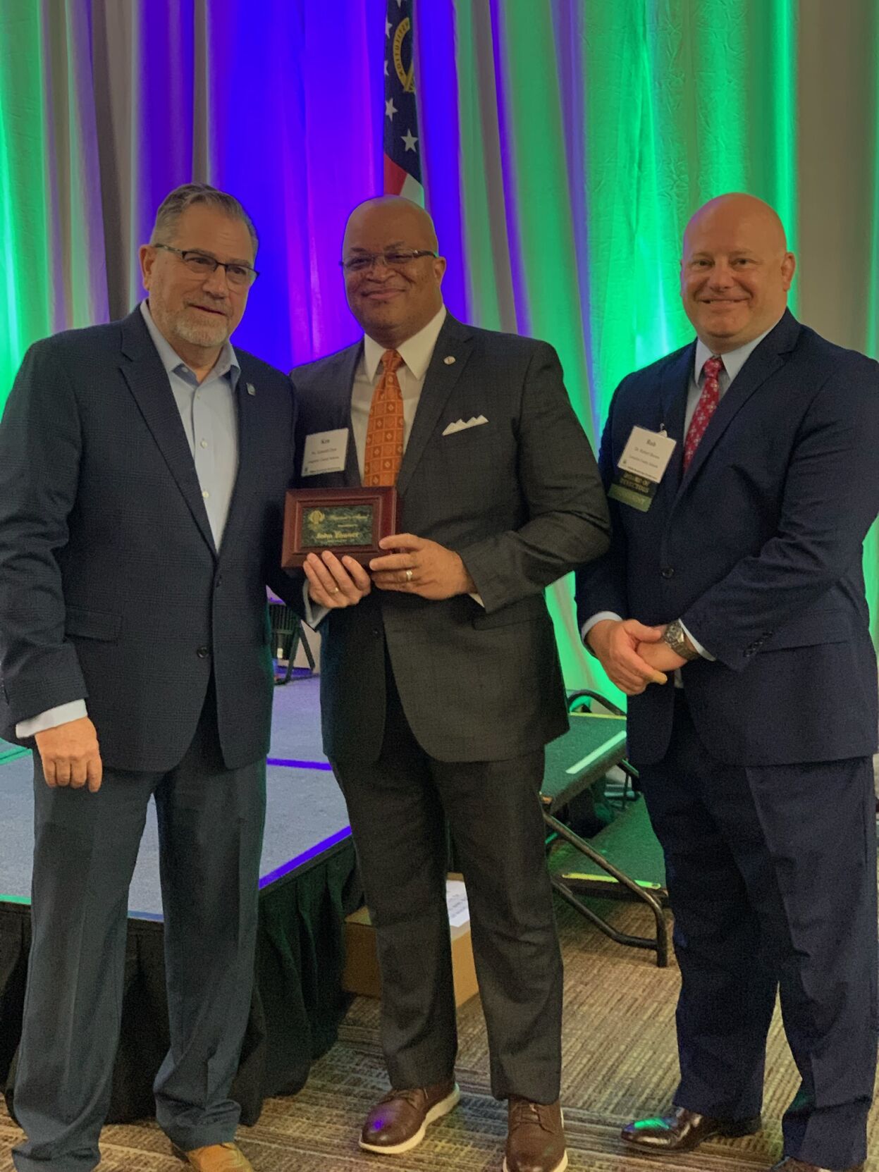 Dougherty County Schools superintendent receives GSSA President's Award ...