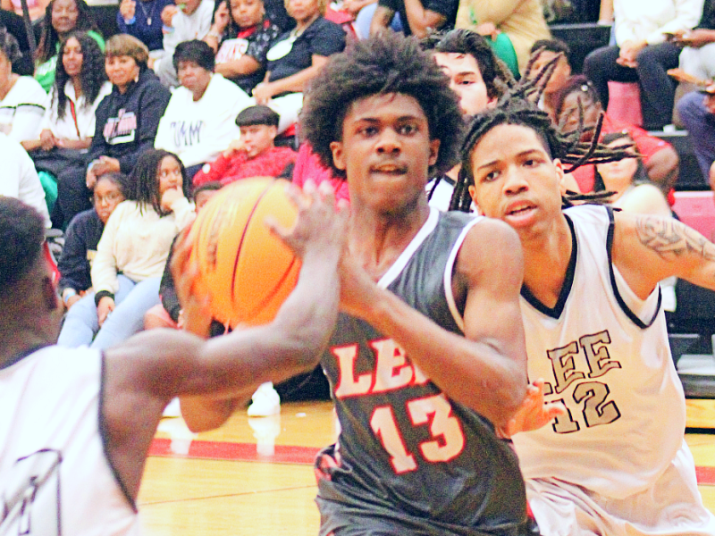 Lee County basketball shows off in season preview event – Albany Herald