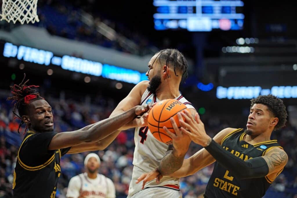 Top seed Auburn pulls away to dispatch Alabama State – Albany Herald