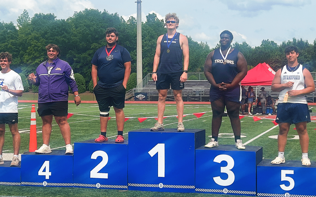 Liam Elliot's discus gold highlights Deerfield-Windsor's grit at state ...